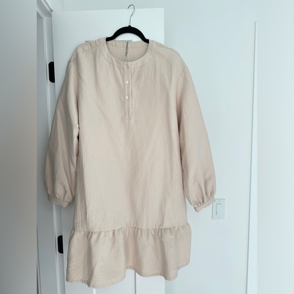 emma knudsen | Dresses | Emma Knudsen Leigh Dress In Almond | Poshmark